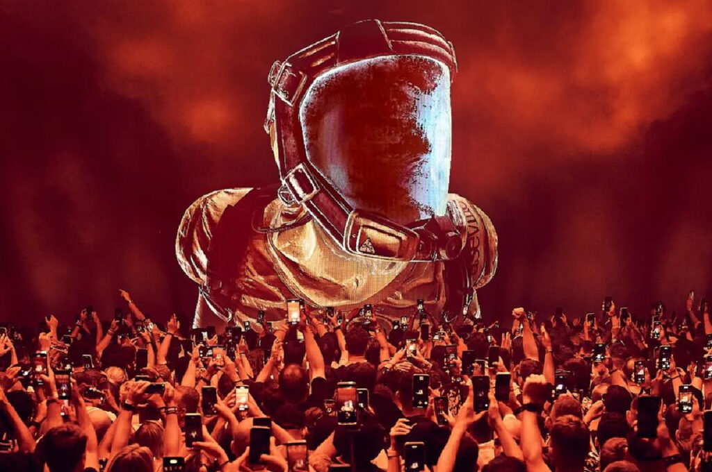 Eric Prydz Lights Up Creamfields 2024 with an Unforgettable Visual ...